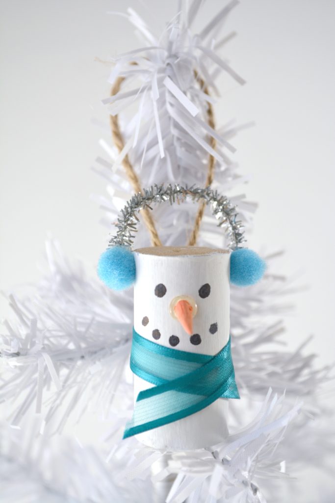 25 DIY Christmas Ornaments - Project Motherhood